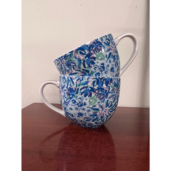 Lilly Pulitzer | Dining | Lilly Pulitzer Floral Lion Pattern Coffee ...